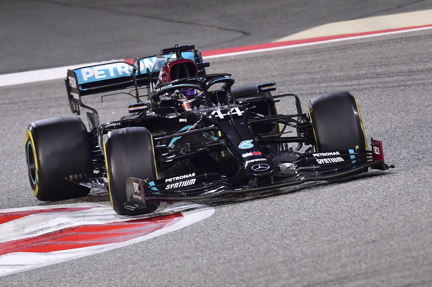 AUTOMOBILISMO: Lewis Hamilton vence GP do Bahrain de Fórmula 1 ...
