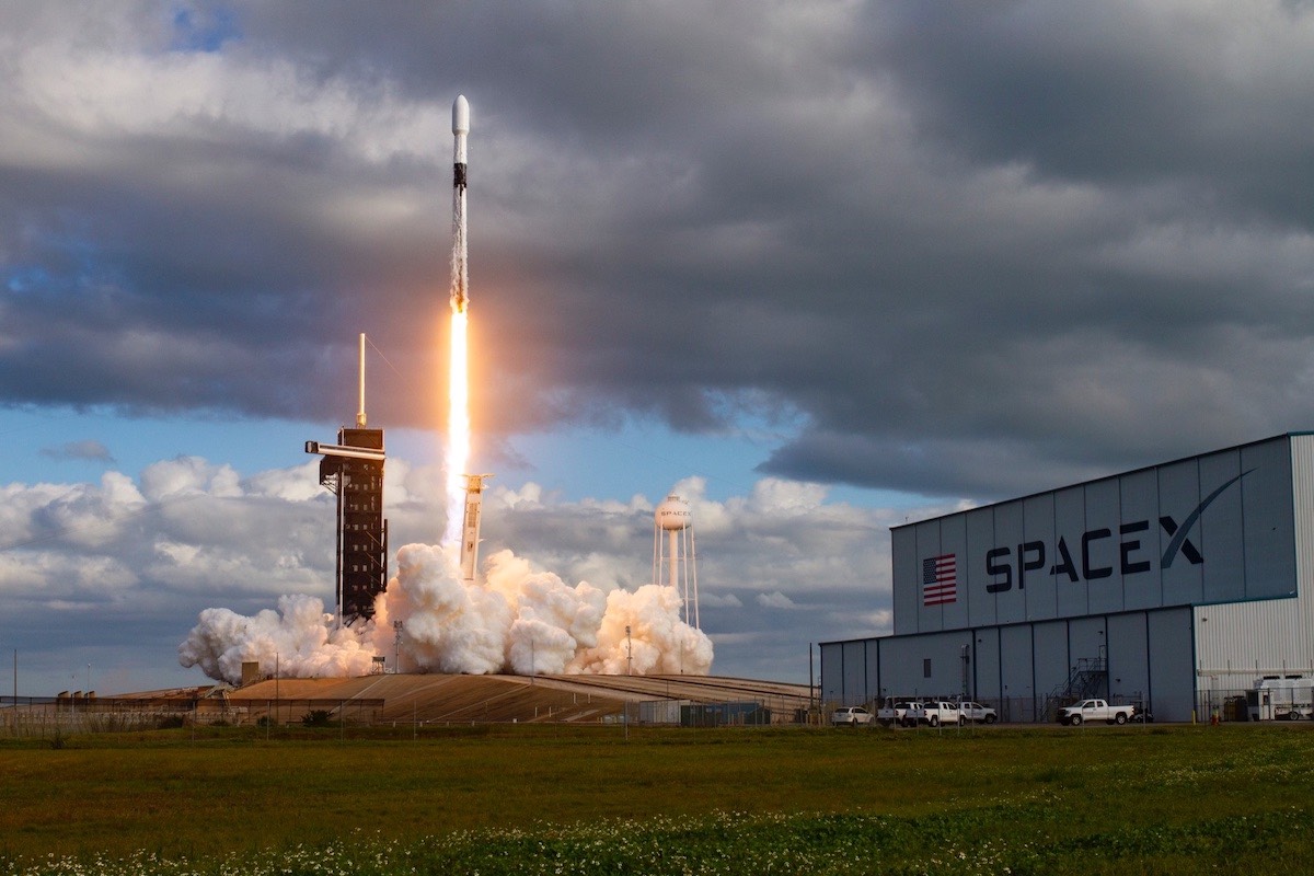 SpaceX colocou no espaço satélite espião - LusoAmericano