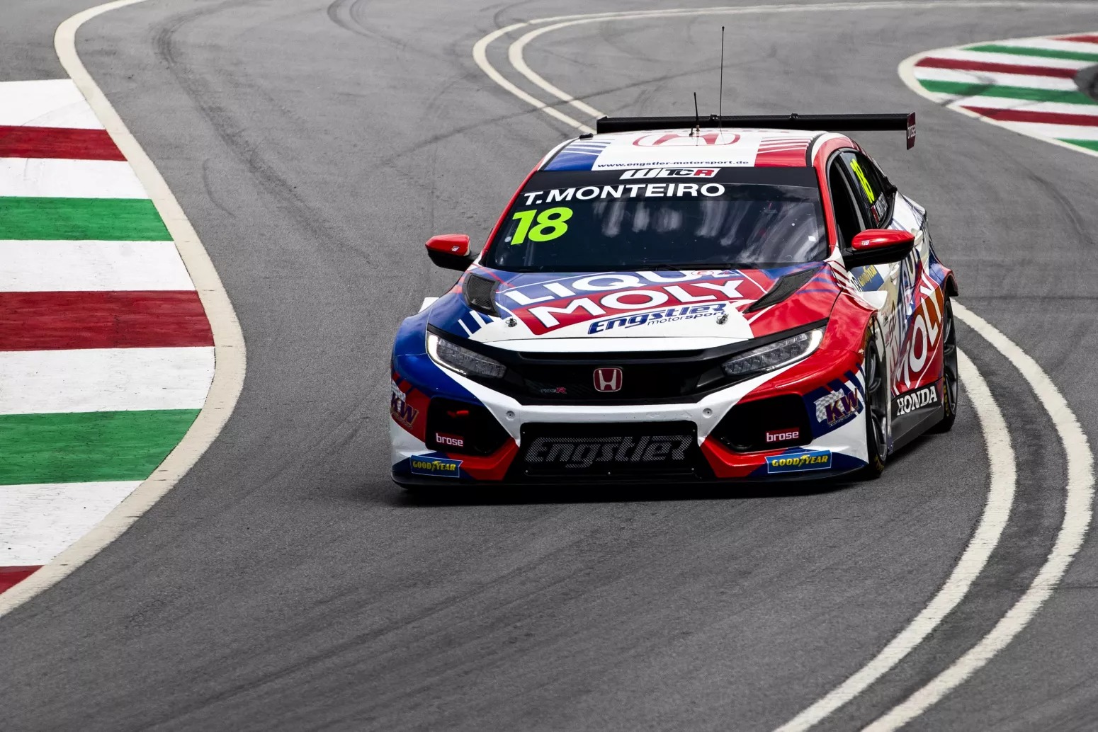 WTCR: Tiago Monteiro fez o melhor resultado do ano - LusoAmericano