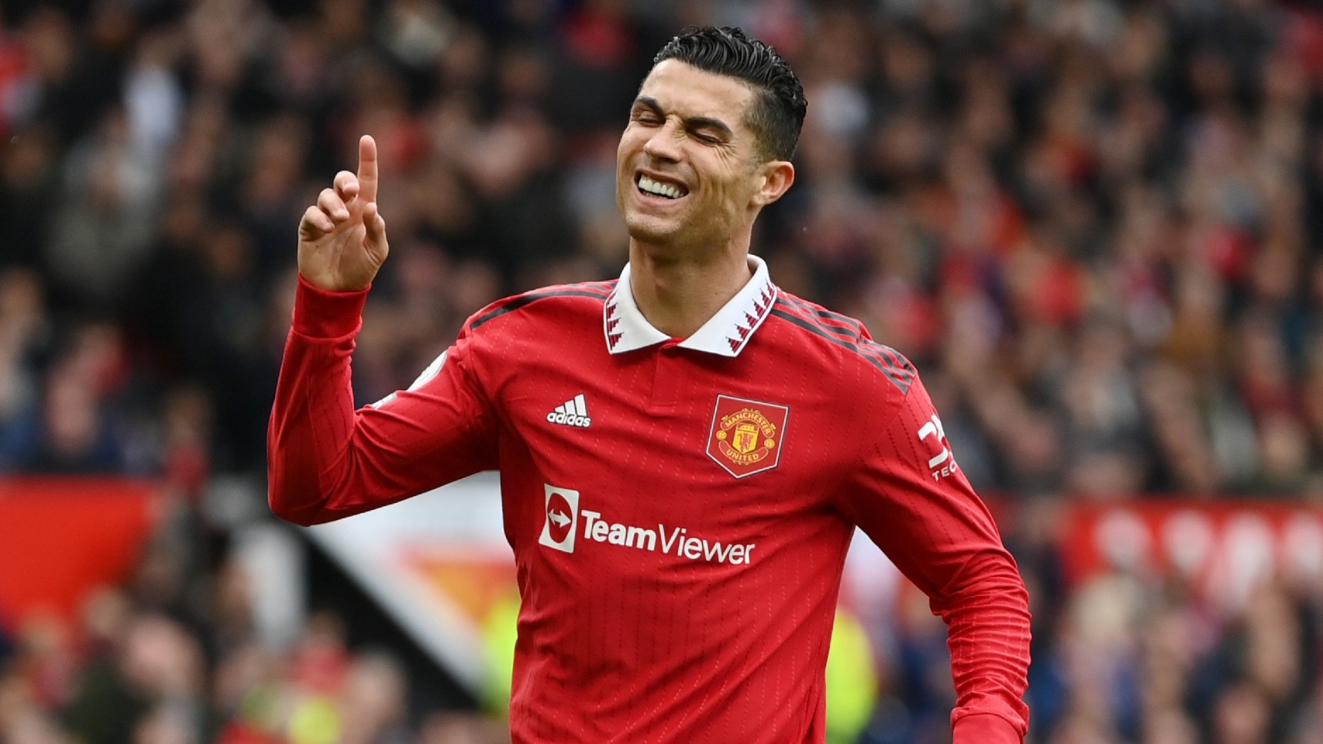 CRISTIANO RONALDO: Sauditas acenam com 200 milhões por época ...