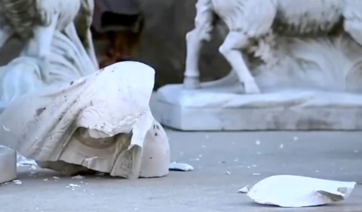Holy Cross Church monument destroyed - LusoAmericano