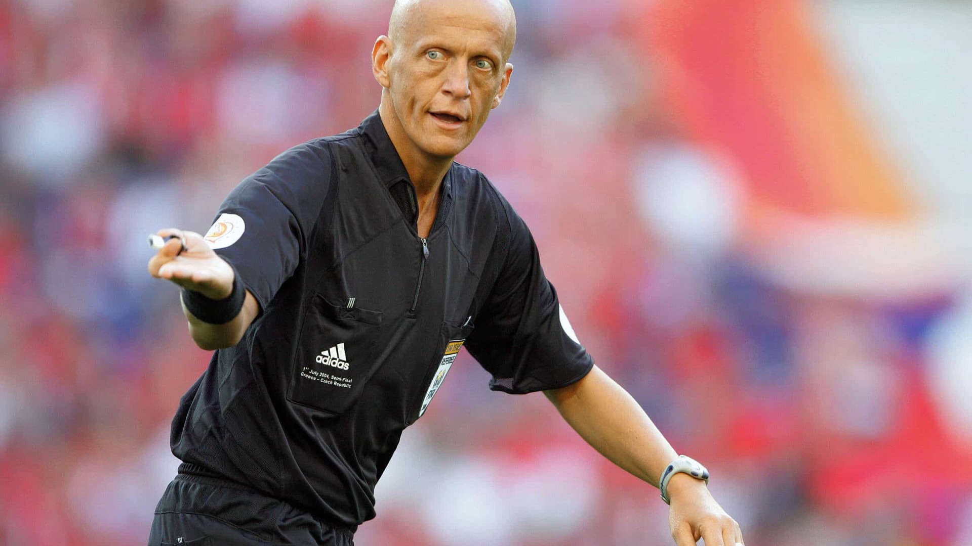 ANTIGO ÁRBITRO: Collina quer fim das recargas nos penáltis - LusoAmericano