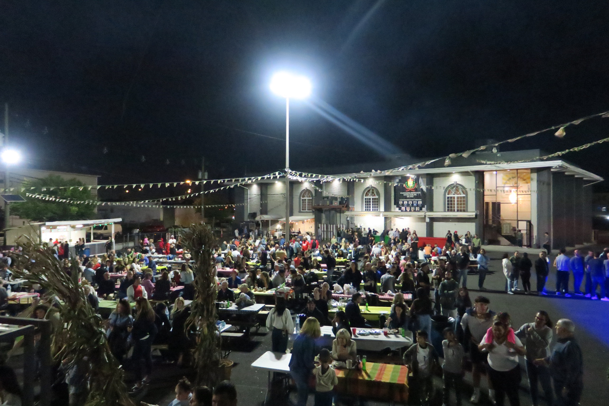 ELIZABETH | Desfolhada e actuações do Rancho ‘Danças e Cantares de ...