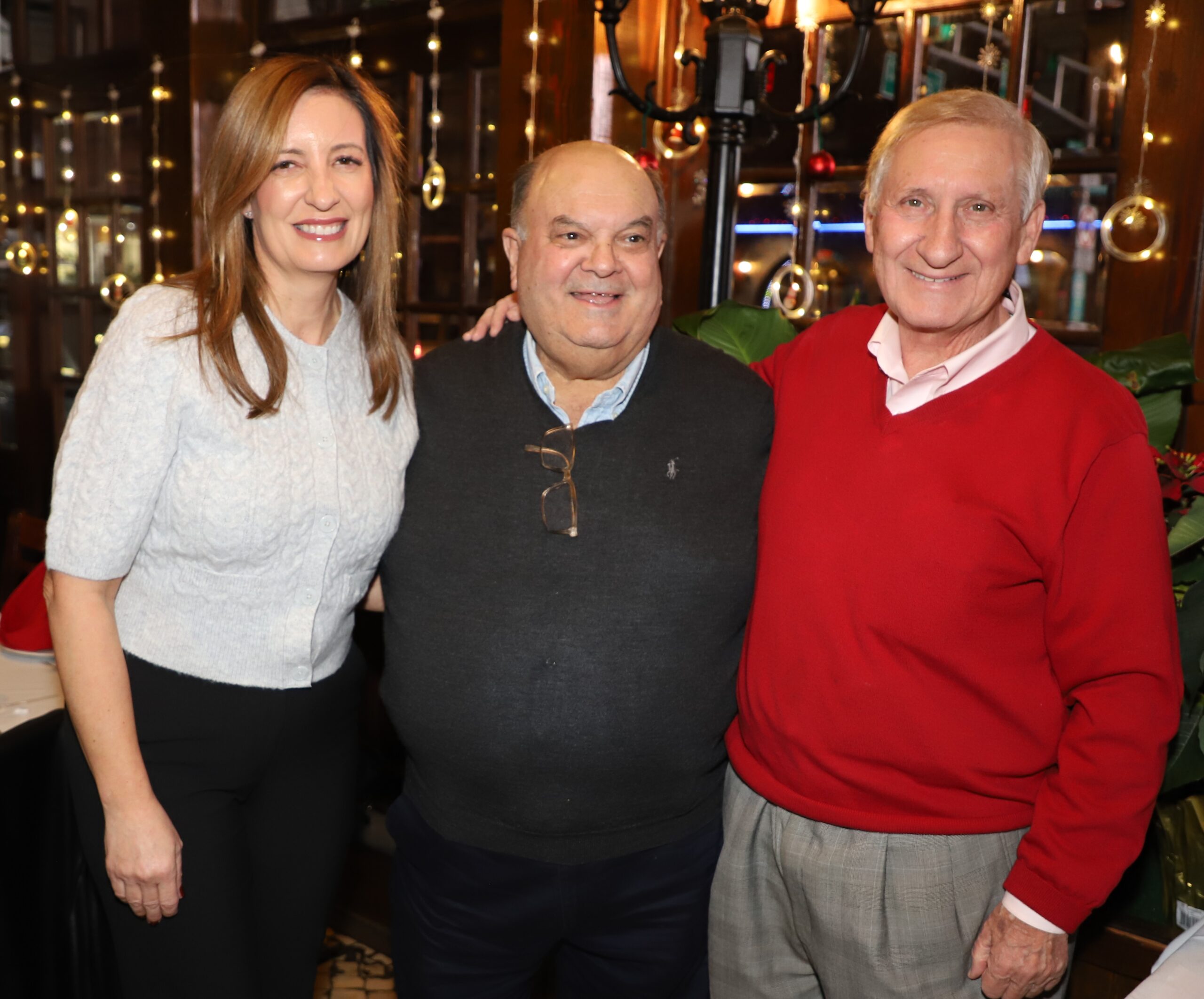 NEWARK, NJ | Jantar de Natal da Rosa Agency reuniu família, amigos e ...